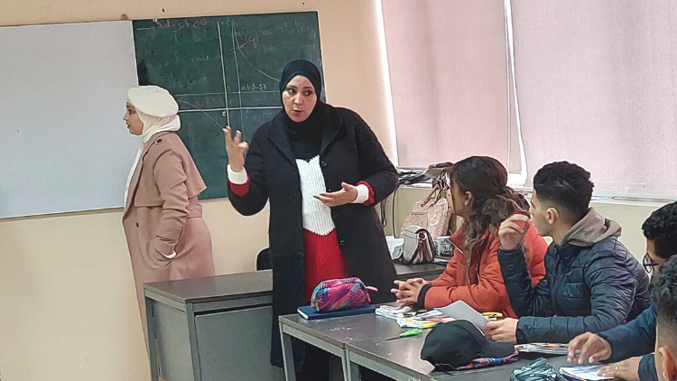 “Nothing is Impossible”: A Sign Language Teacher’s Story - DevTech ...